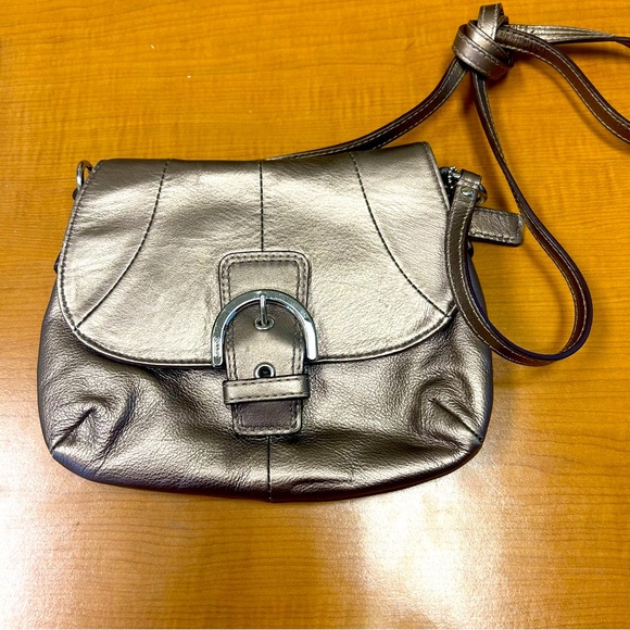 Coach | Bags | Coach Metallic Crossbody Purse Like New | Poshmark